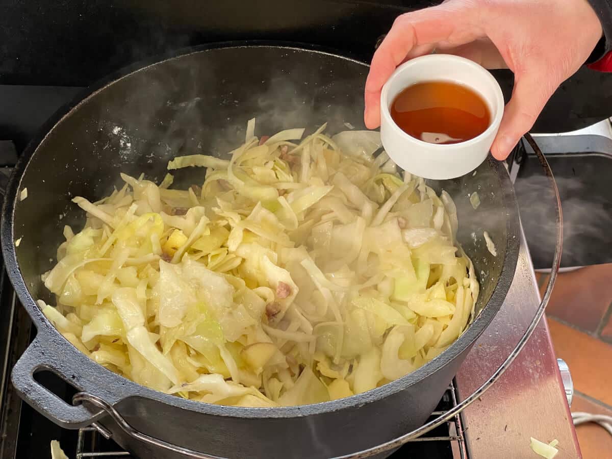 Bayrisch Kraut mit Speck | diefrauamgrill.de