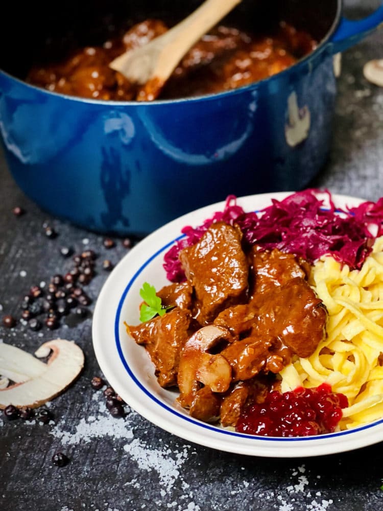 Rehgulasch selber machen | Omas geheimes Rezept