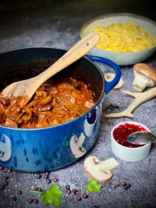 Rehgulasch selber machen | Omas geheimes Rezept