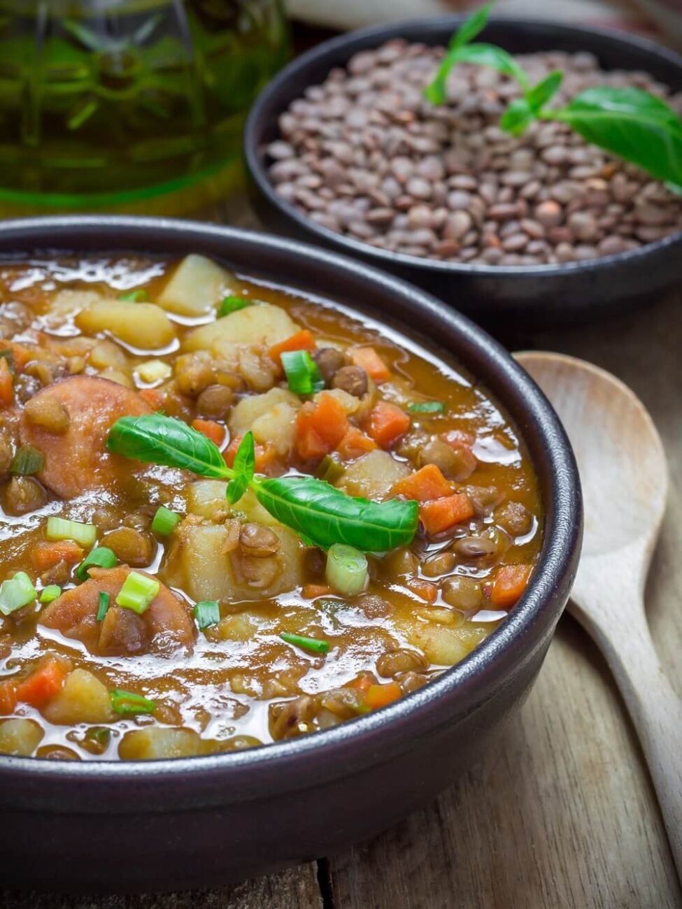 Linsensuppe Rezept | Der einfache Klassiker