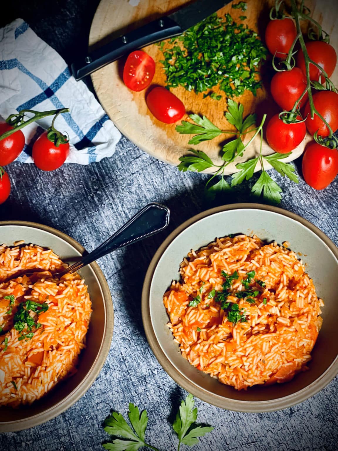 Griechischer Tomatenreis | schnell & lecker | diefrauamgrill.de