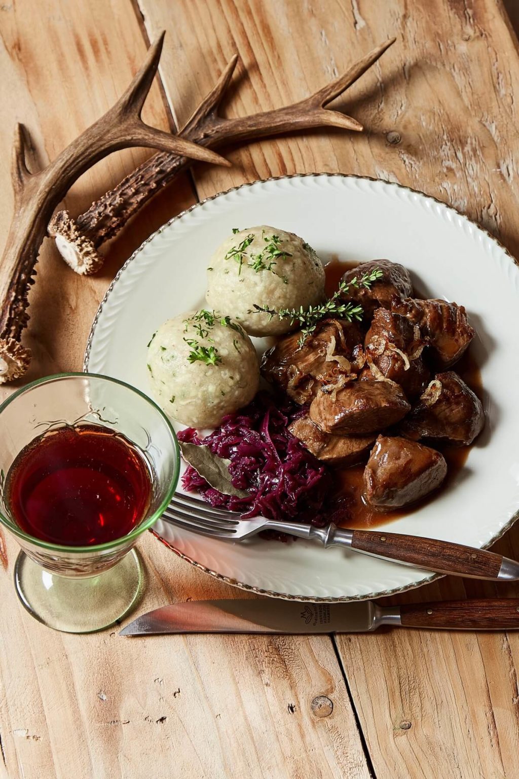 Hirschgulasch Rezept | BESSER als bei Schuhbeck & Lafer